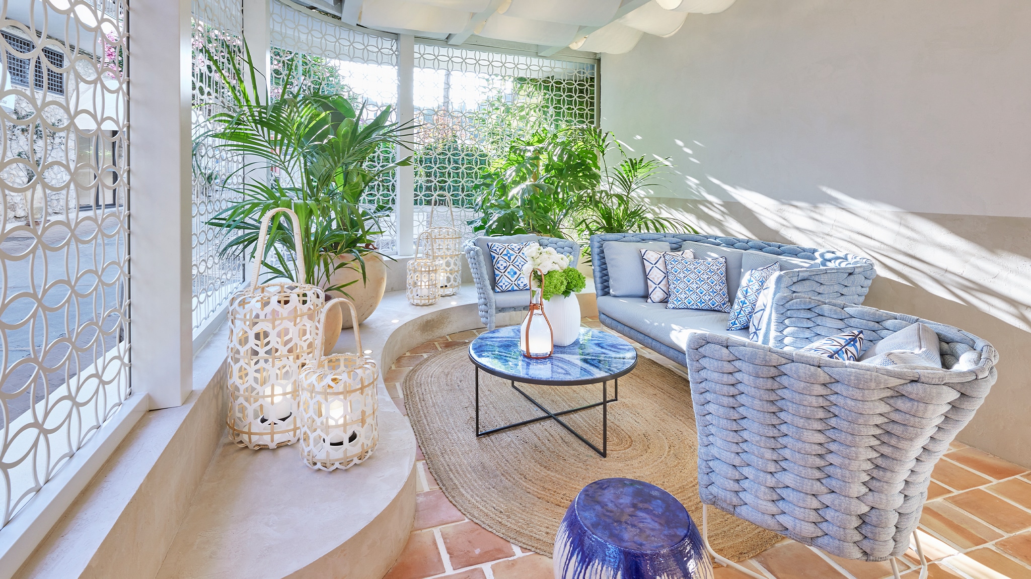 Louis Vuitton Capri Women store, Italy