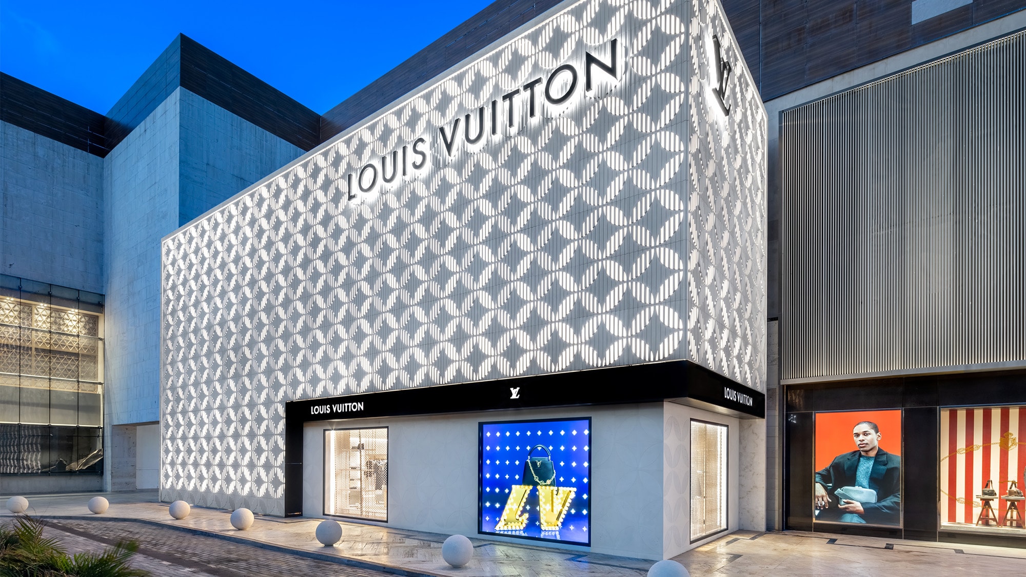 Louis Vuitton Cancun La Isla store, Mexico