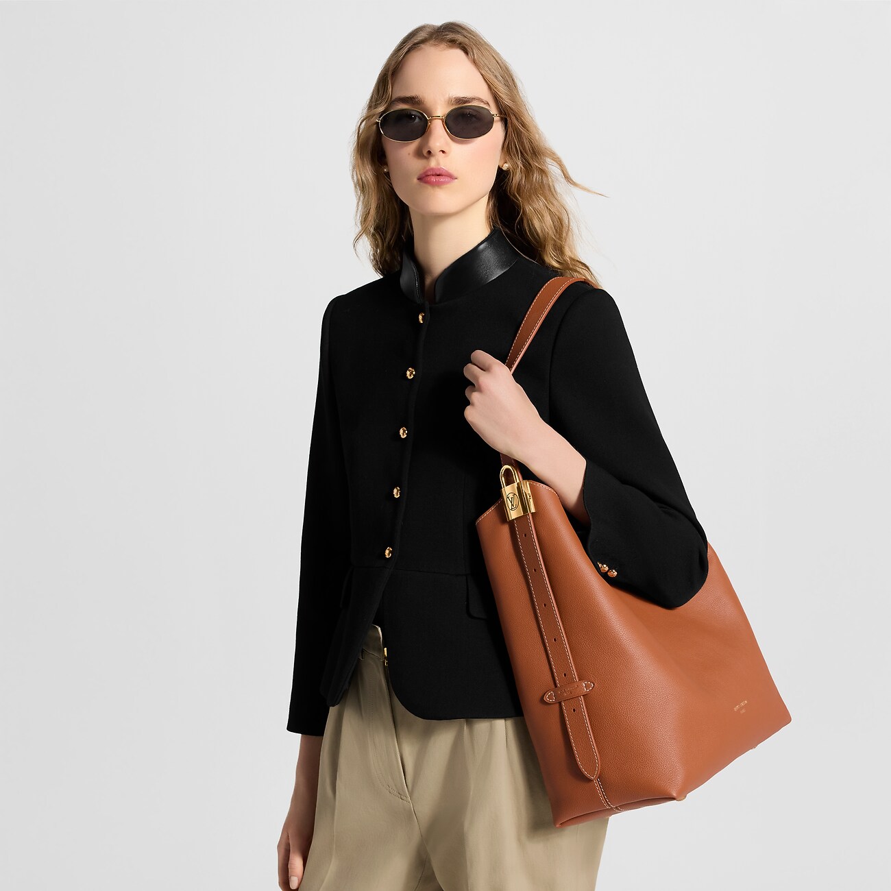 Low Key Hobo MM Low Key - Women - Handbags | LOUIS VUITTON
