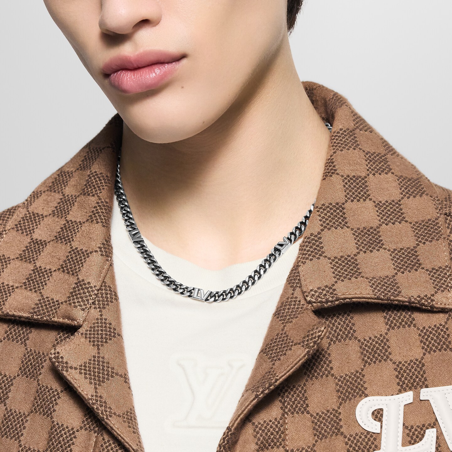 LV Club Chain Necklace S00 - gifts - Chuseok Gift Guide | LOUIS VUITTON