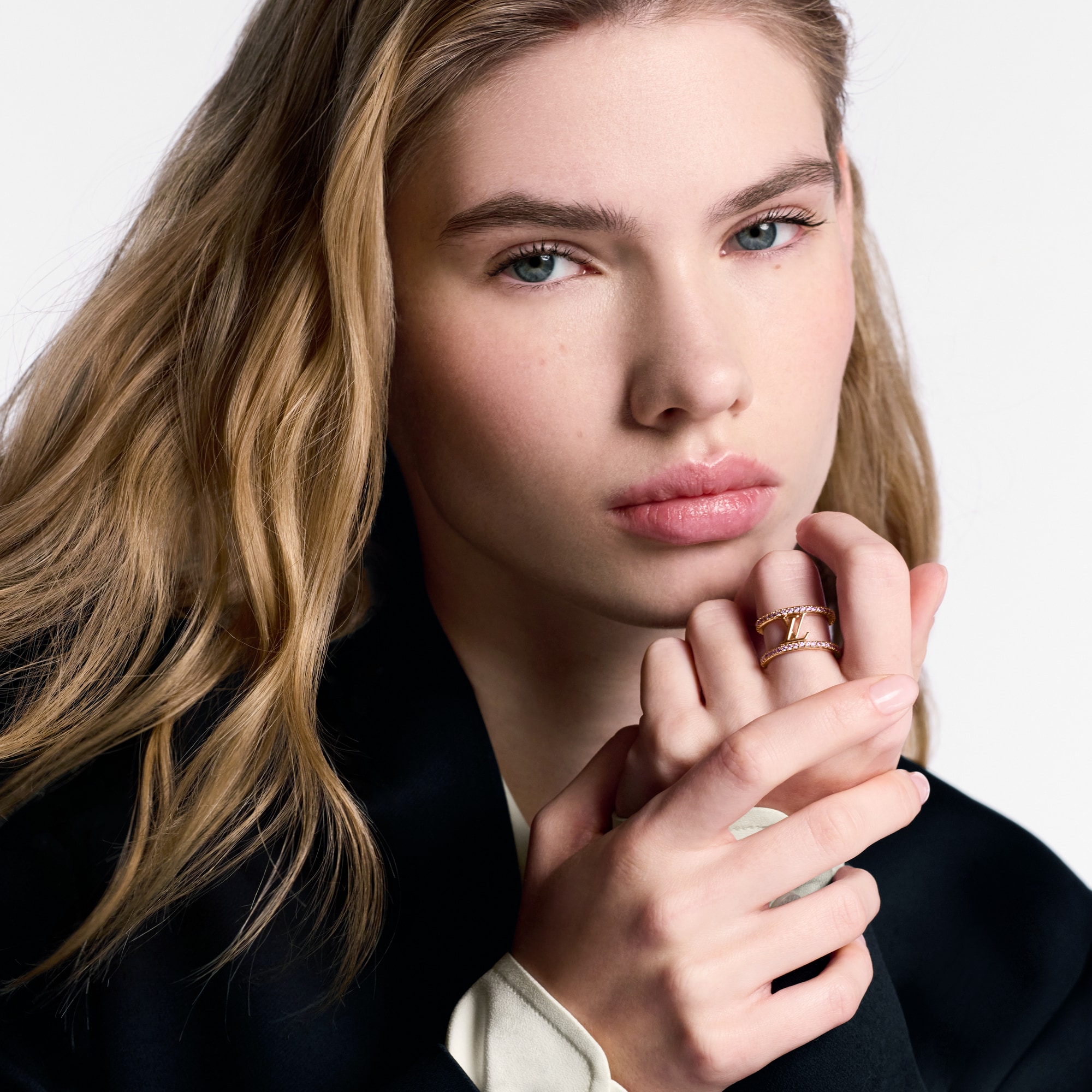 LV Iconic Ring S00 - Women - Fashion Jewelry | LOUIS VUITTON