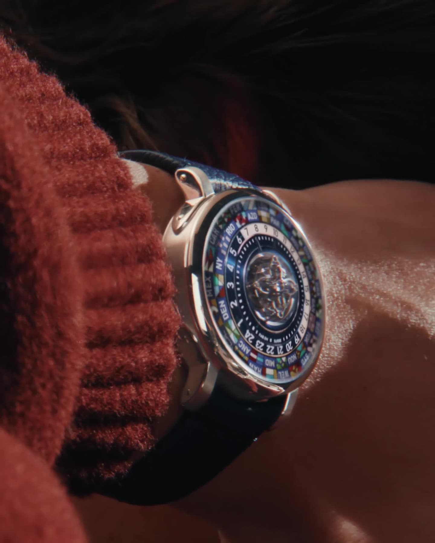 Designer Watches for Men & Women | LOUIS VUITTON